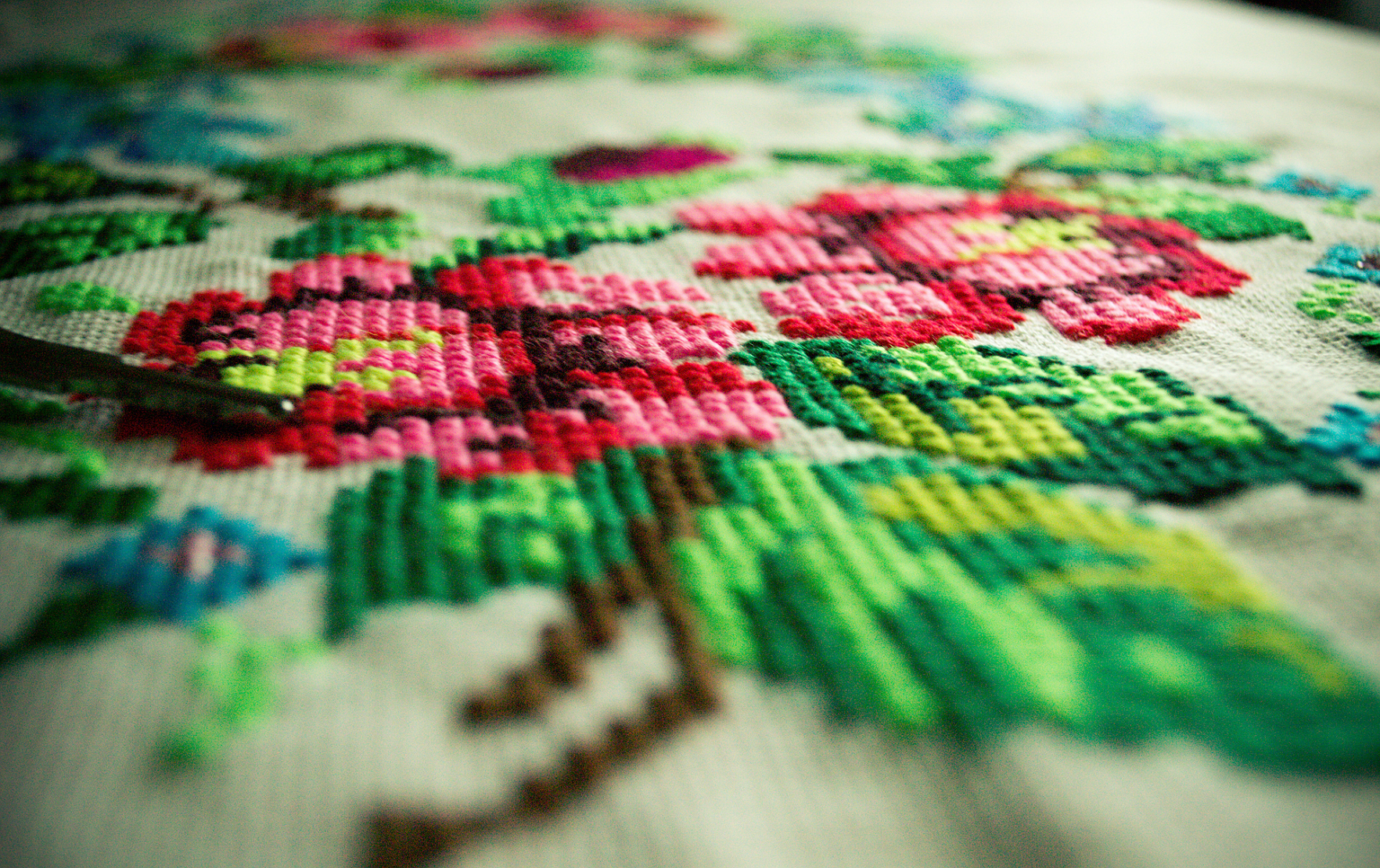 How to Design Your Own Cross-Stitch Pattern - E K N I T T I N G S T I T ...
